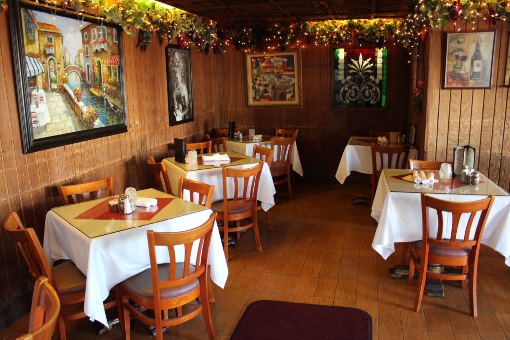 img_7426 - Hank's Italian Restaurant